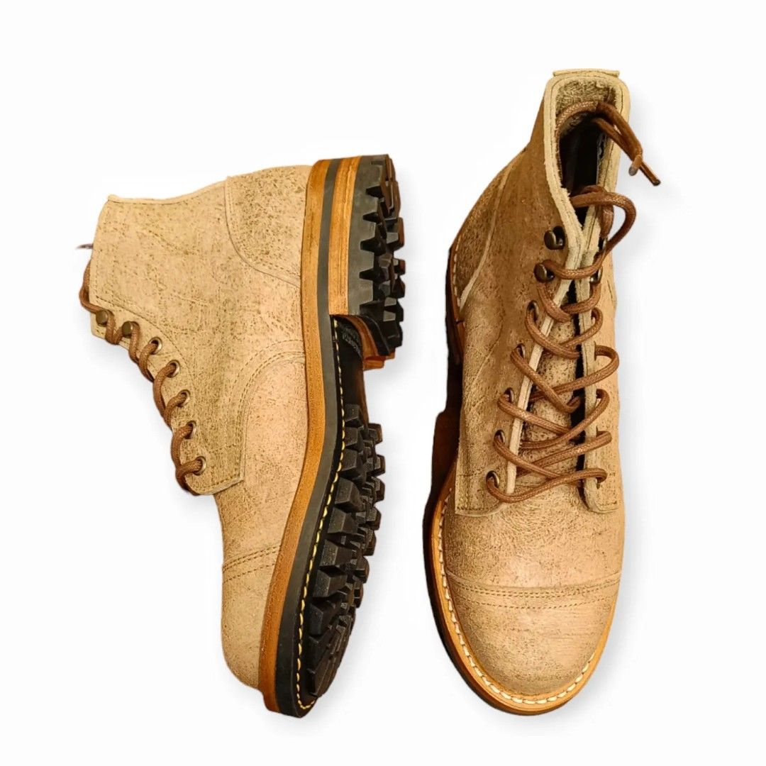 Truman Boots Salmon Rambler, Men's Fashion, Footwear, Boots on Carousell