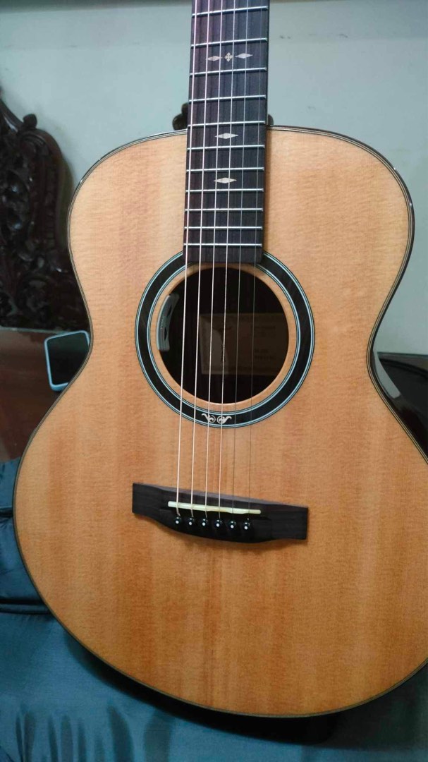Tyma M20S Acoustic Electric Guitar, Hobbies & Toys, Music & Media ...