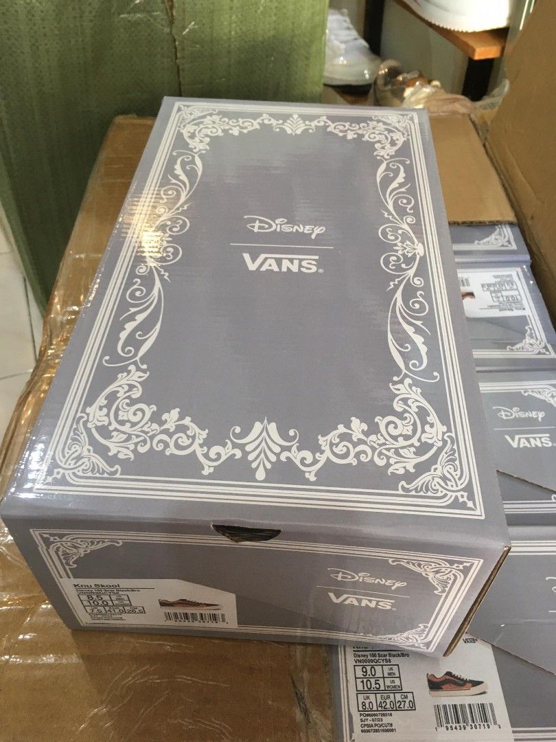 Vans x Disney 100 Scar knu school, Men's Fashion, Footwear, Sneakers on ...