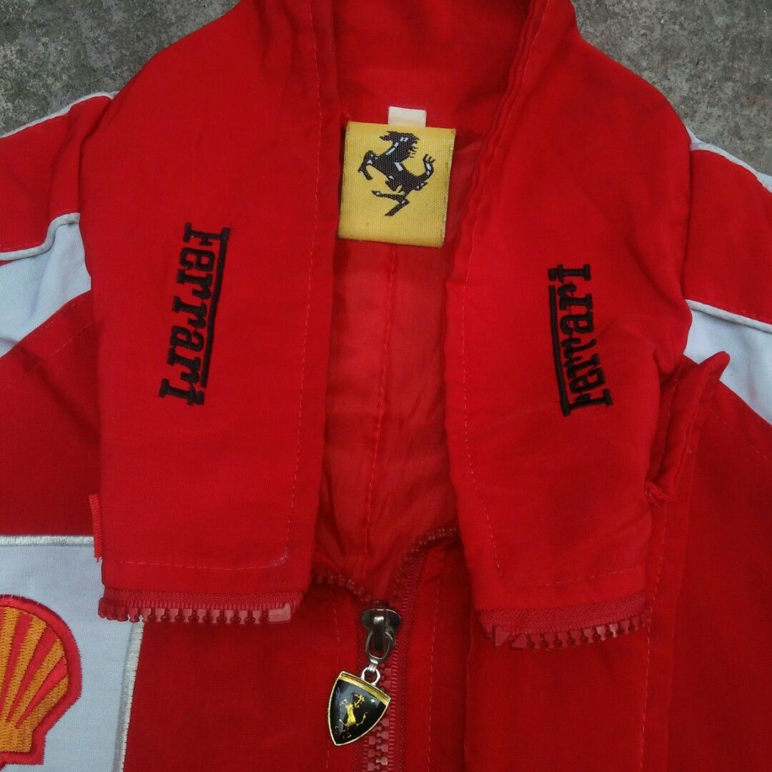Vintage Ferrari Vodafone Racing Jacket, Men's Fashion, Coats, Jackets ...