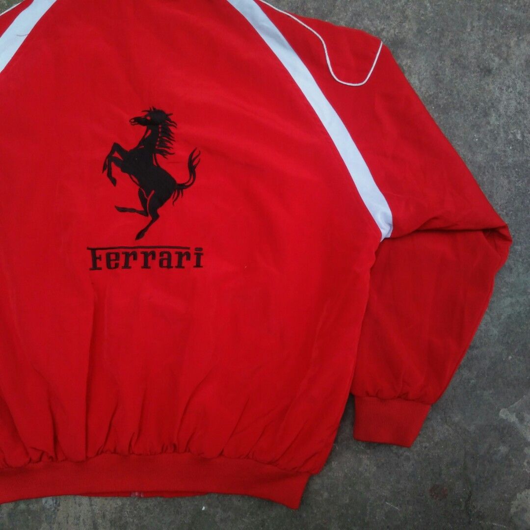 Vintage Ferrari Vodafone Racing Jacket, Men's Fashion, Coats, Jackets ...