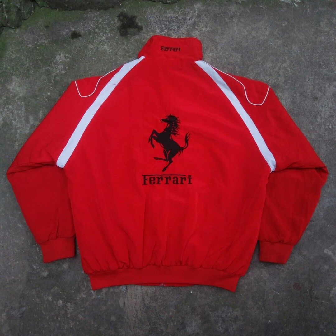 Vintage Ferrari Vodafone Racing Jacket, Men's Fashion, Coats, Jackets ...