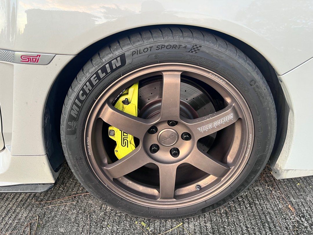 Volk Rays TE37 Saga BR 18x8.5 ET42 w/ Michelin PS4 Tires, Car Parts ...