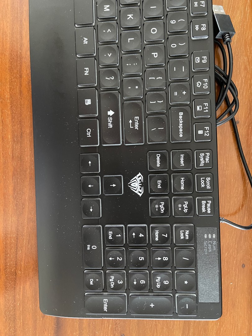 Wind TZ01 Gaming Keyboard, Computers & Tech, Desktops on Carousell