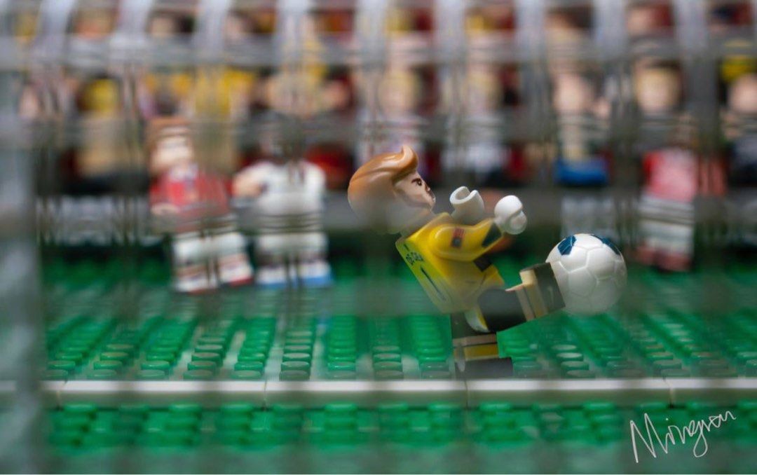 Young David De Gea (Lego compatible), Hobbies & Toys, Toys & Games on ...