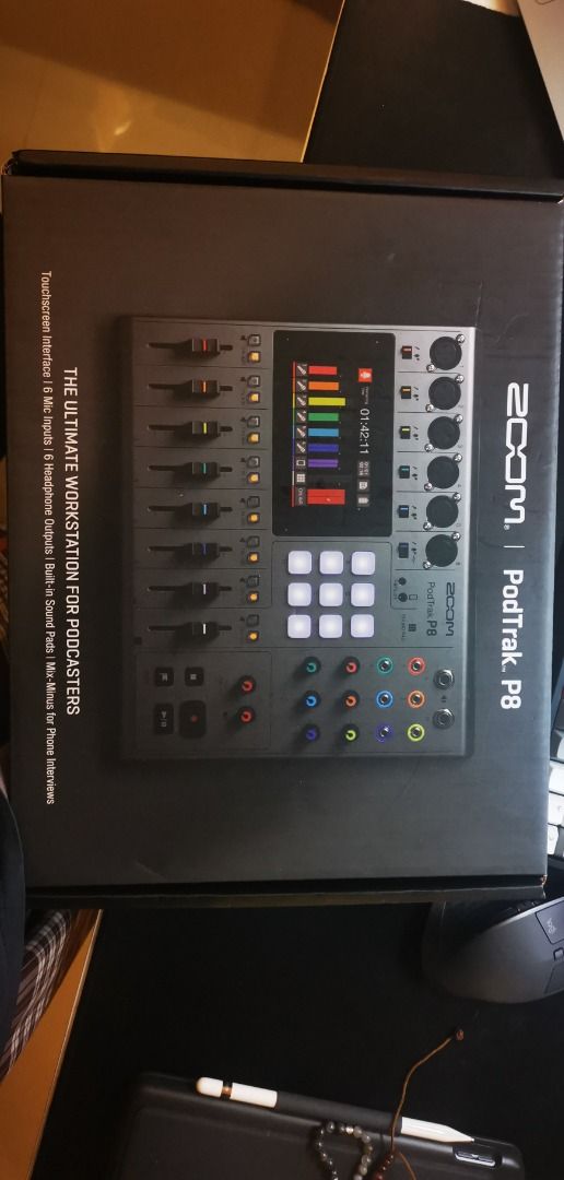 ZOOM PodTrak P8 Portable Multitrack Podcast Recorder, Audio, Other ...