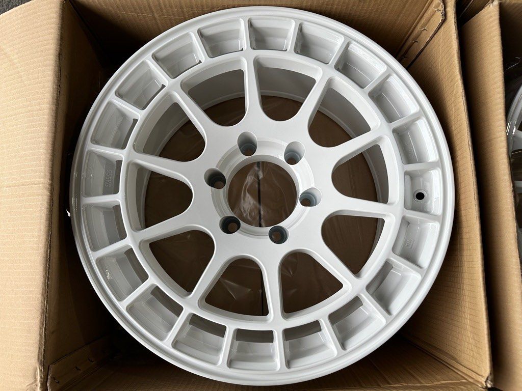 18” Rota Recce White Mags 6Holes pcd 139 Brandnew, Car Parts ...