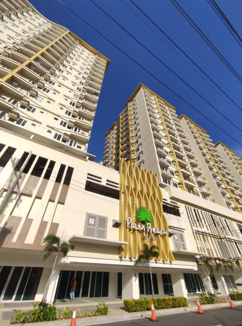 1bedroom condo in Pasay Palm beach west near mall of Asia double dragon ...