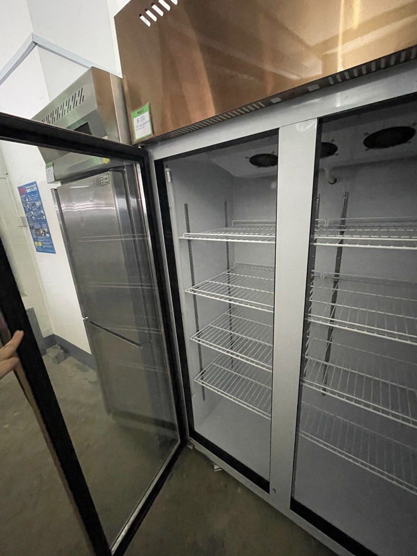 2 glass door display chiller / glass door upright chiller / drink ...