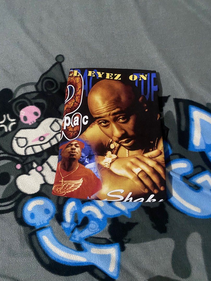 2pac Vintage Boot, Men's Fashion, Tops & Sets, Tshirts & Polo Shirts on ...