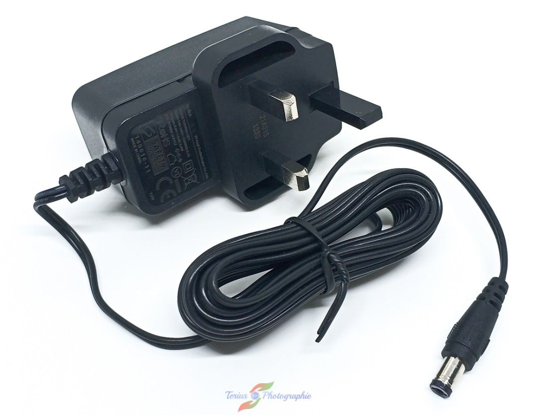 TP-Link 9V Power Adapter for Tapo CCTV, Computers & Tech, Parts ...