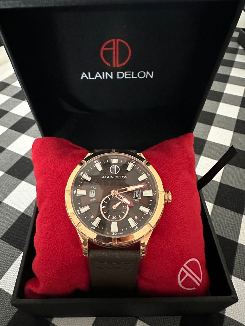 Alain Delon Watch, Men's Fashion, Watches & Accessories, Watches on ...
