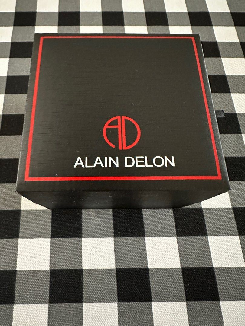 Alain Delon Watch, Men's Fashion, Watches & Accessories, Watches on ...
