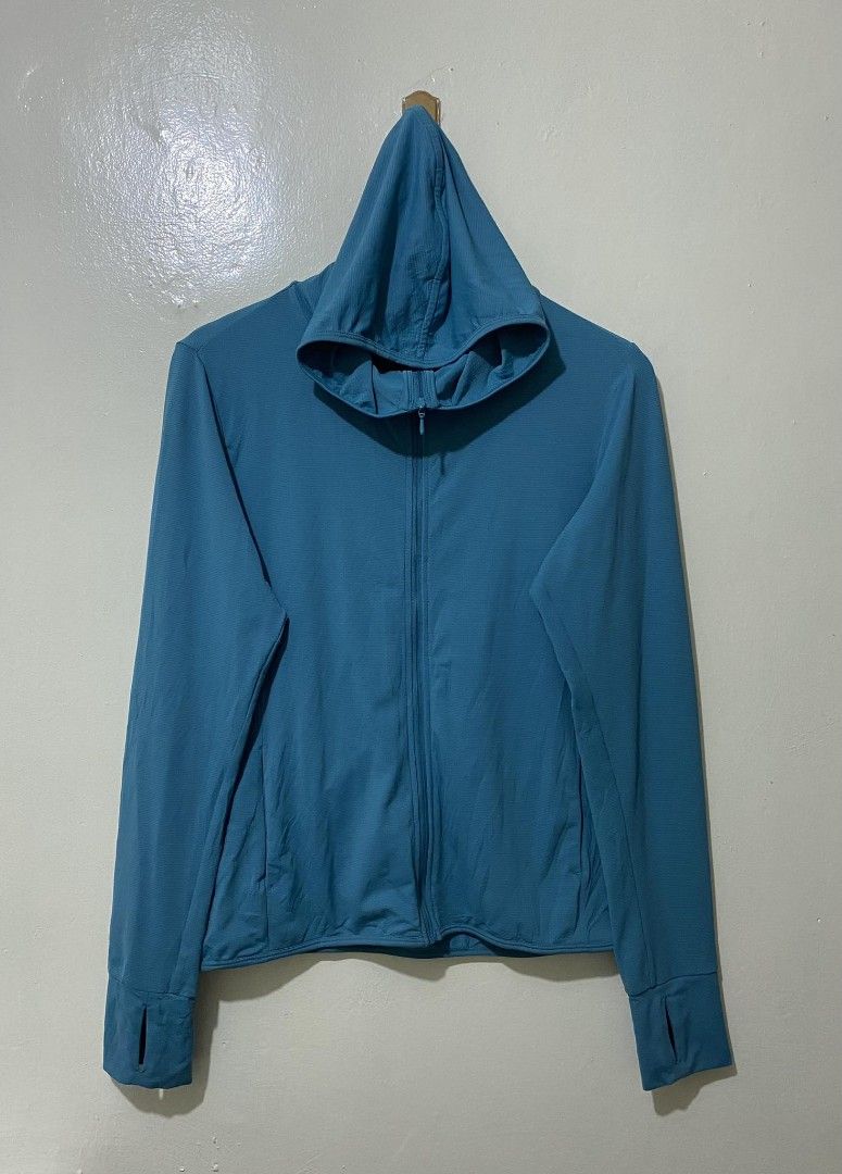 Authentic UNIQLO (Blue Green) Airism Jacket, Women's Fashion, Coats ...