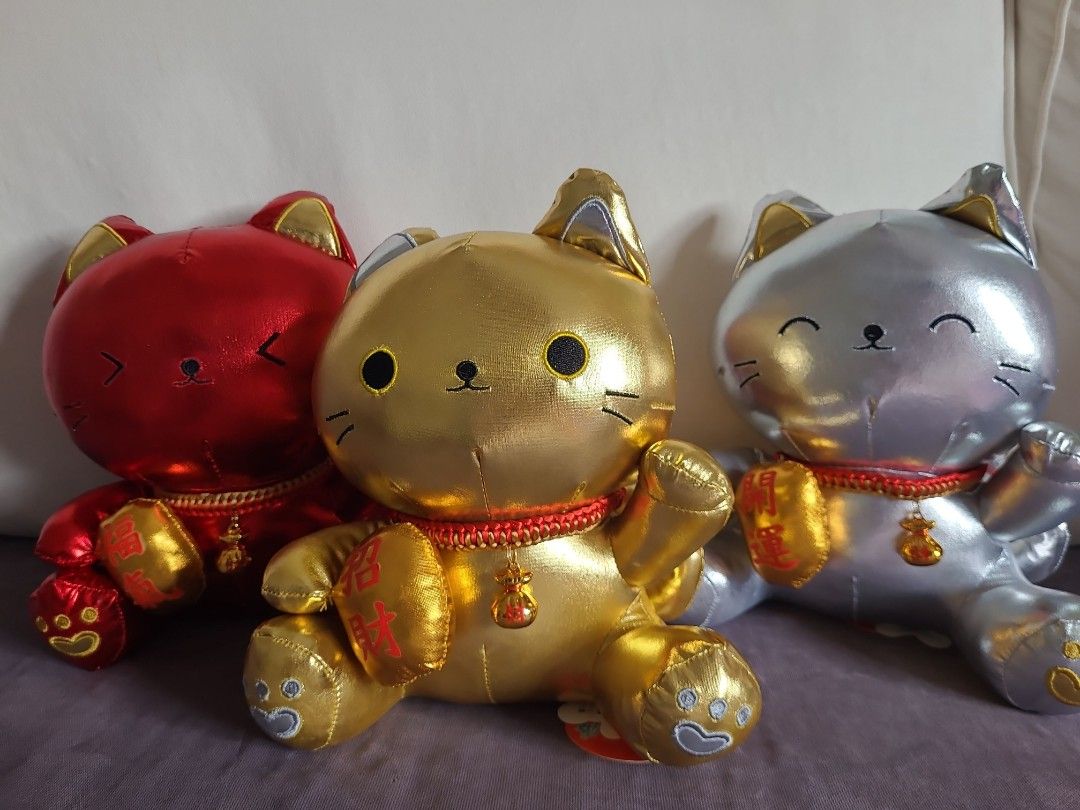 BNWT 2024 Funclaw Fortune Cat, Hobbies & Toys, Memorabilia ...