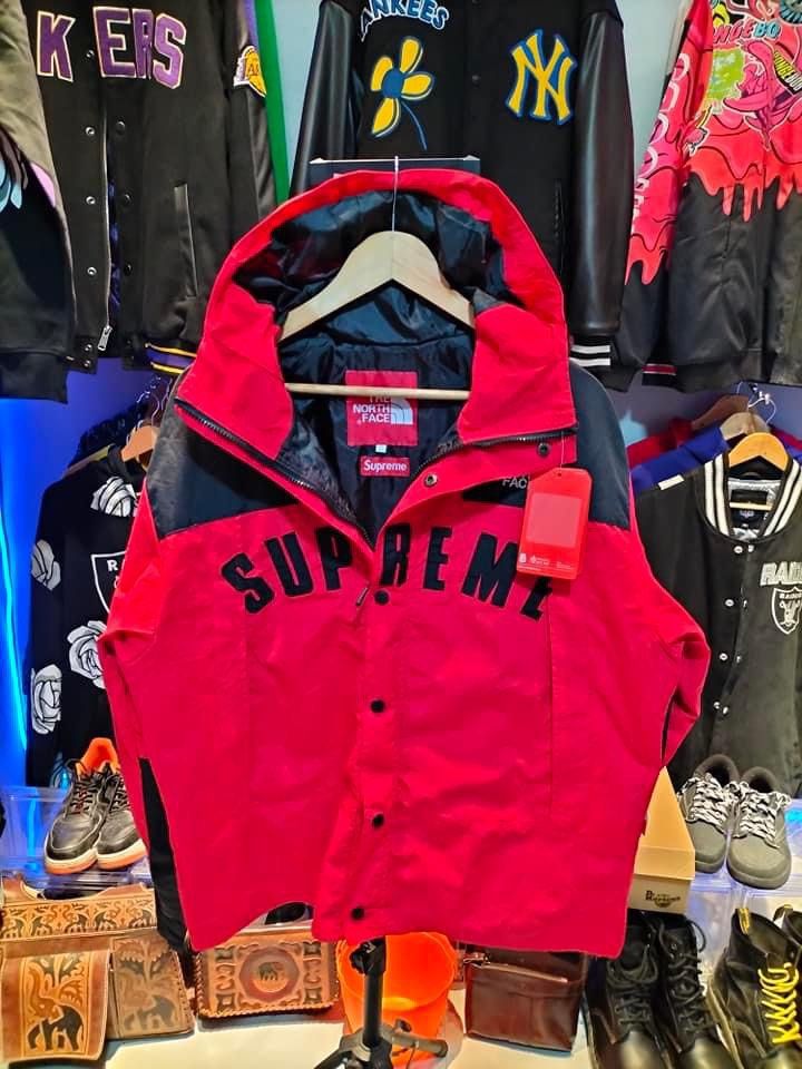 Brandnew The North Face collab Supreme, Men's Fashion, Coats, Jackets ...