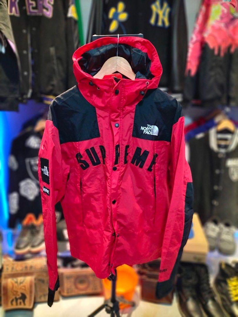 Brandnew The North Face collab Supreme, Men's Fashion, Coats, Jackets ...