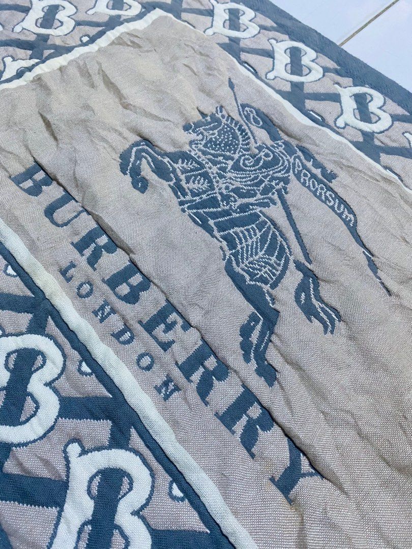 BURBERRY MAT/WALL DESIGN, Furniture & Home Living, Home Decor, Carpets ...