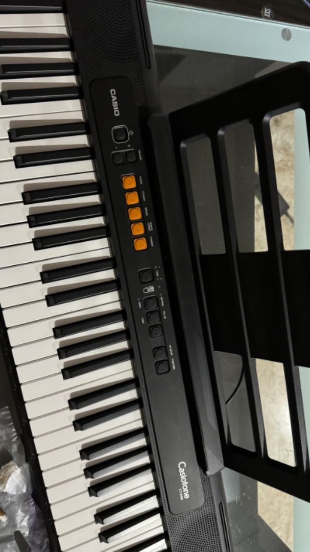 CASIO CT-S100, Hobbies & Toys, Music & Media, Musical Instruments on ...