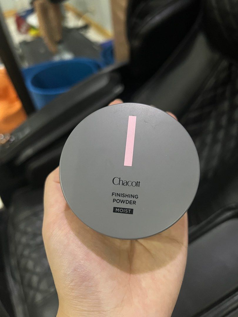 Chacott Loose Powder (Bought in Japan used once), Beauty & Personal Care, Face, Makeup on Carousell