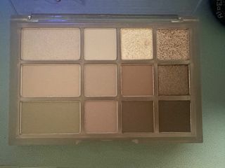 CLIO Shade & Shadow Eyeshadow Palette 01 Shadow Gallery, Beauty ...