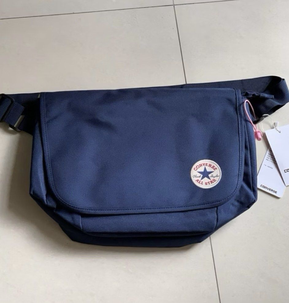 Converse Messenger Bag, Women's Fashion, Bags & Wallets, Clutches on ...