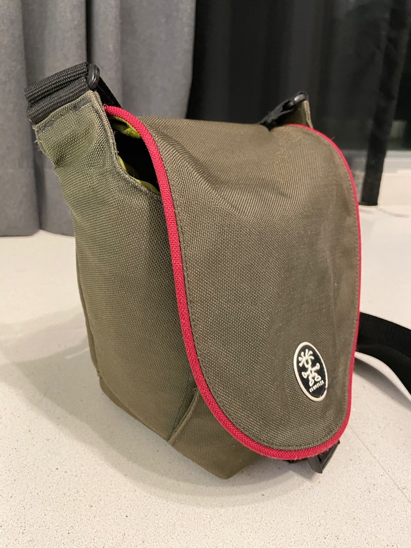 Crumpler small camera bag, Photography, Photography Accessories, Camera ...