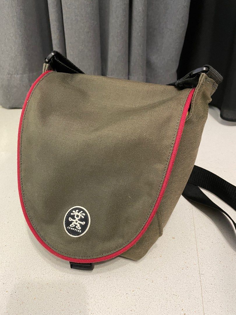 Crumpler small camera bag, Photography, Photography Accessories, Camera ...