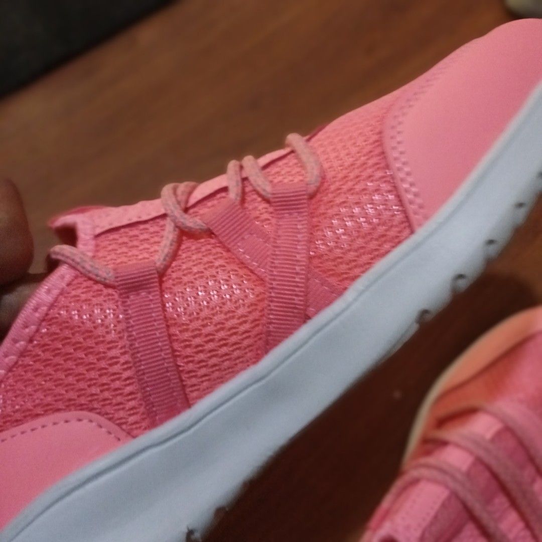 Davids tea lumpia shanghai, Food & Drinks, Chilled & Frozen Food on ...