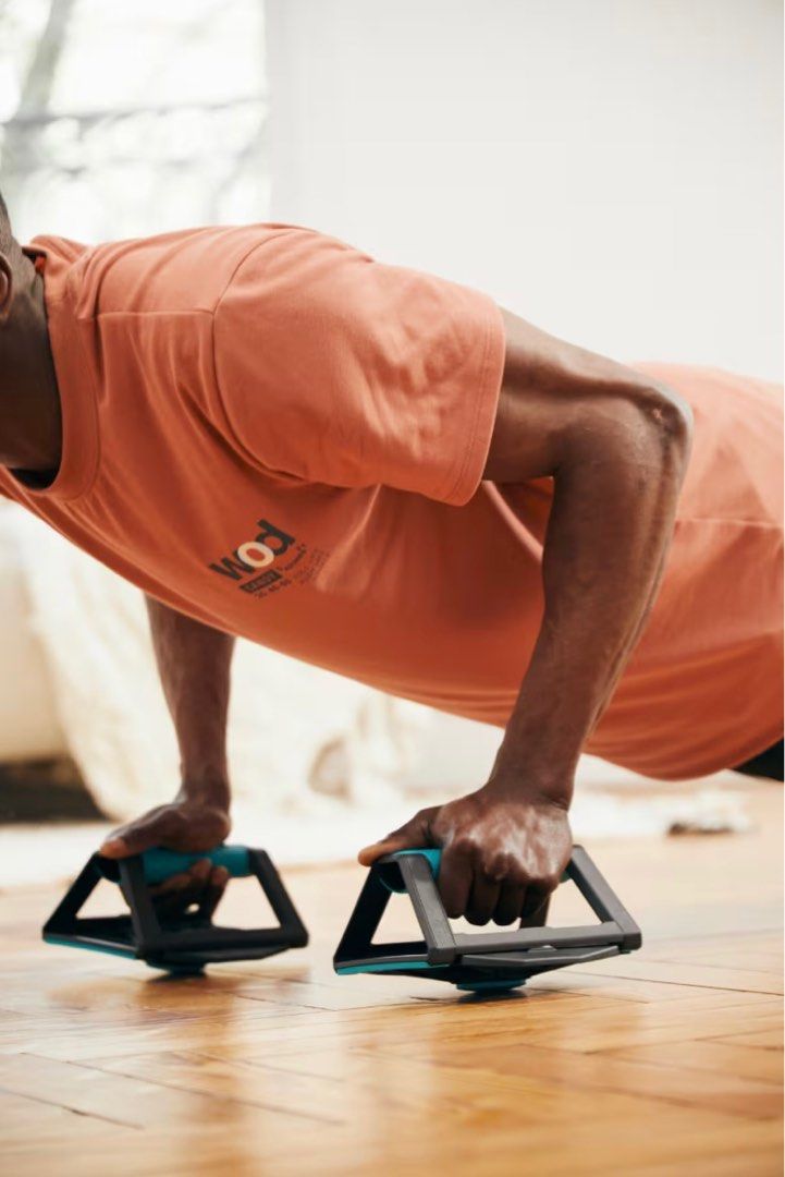 Decathlon 4-in-1 Weight Training Push Up & Slide Grips, Sports ...