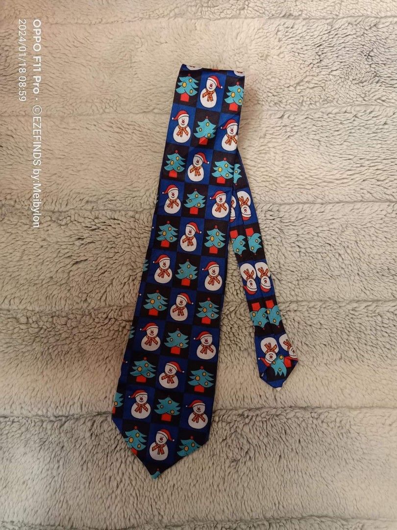 EZEFINDS Branded Europe / US Necktie | Disney | Looney Tunes Cartoon ...