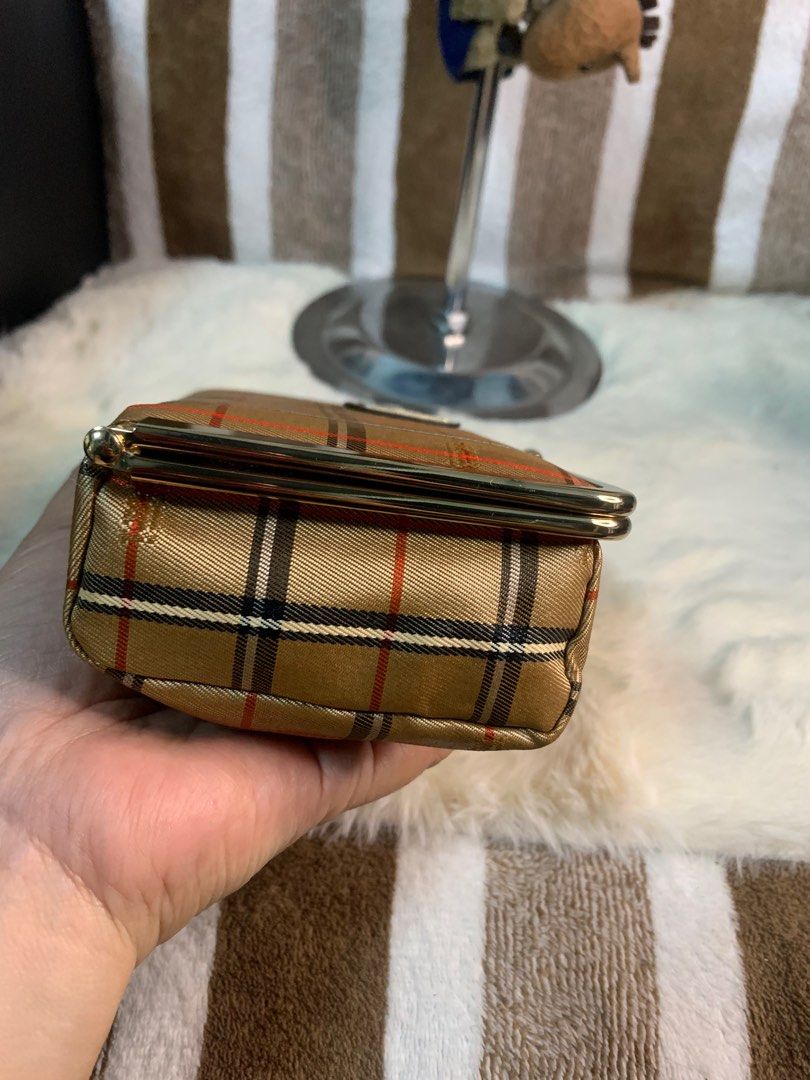 Ferrari kisslock rare purse, Women's Fashion, Bags & Wallets, Purses ...