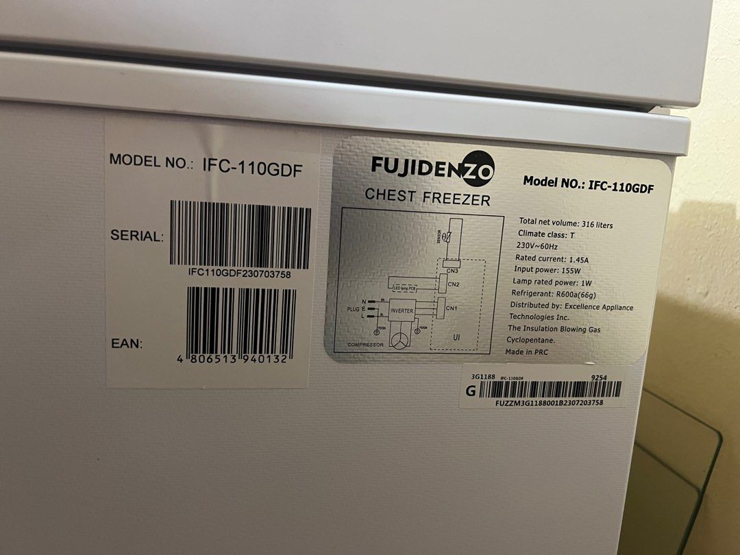 Fujidenzo HD Inverter Chest type freezer, TV & Home Appliances, Kitchen ...