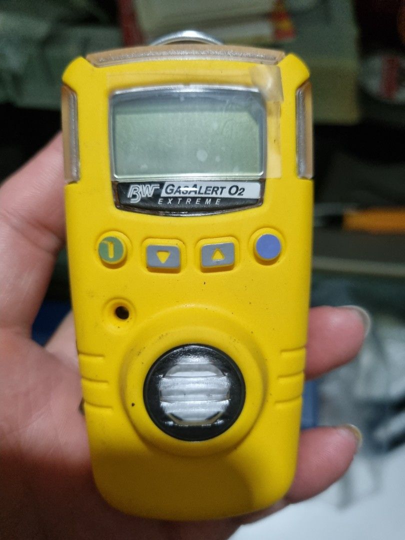 Gas alert detector O2, Everything Else on Carousell