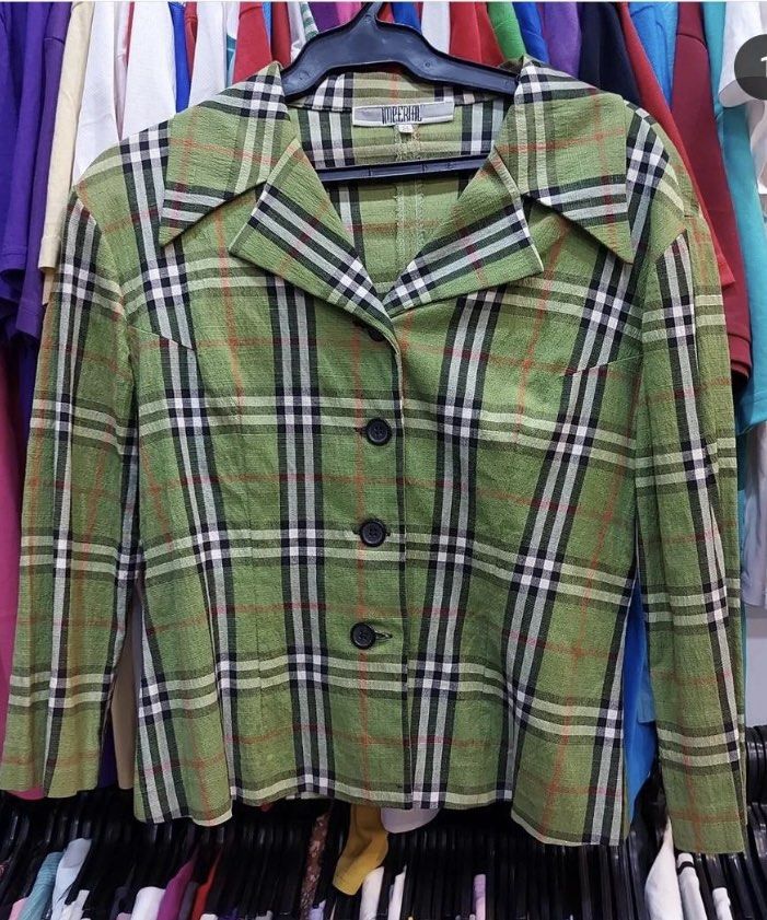 Green checkered top, Women's Fashion, Tops, Longsleeves on Carousell