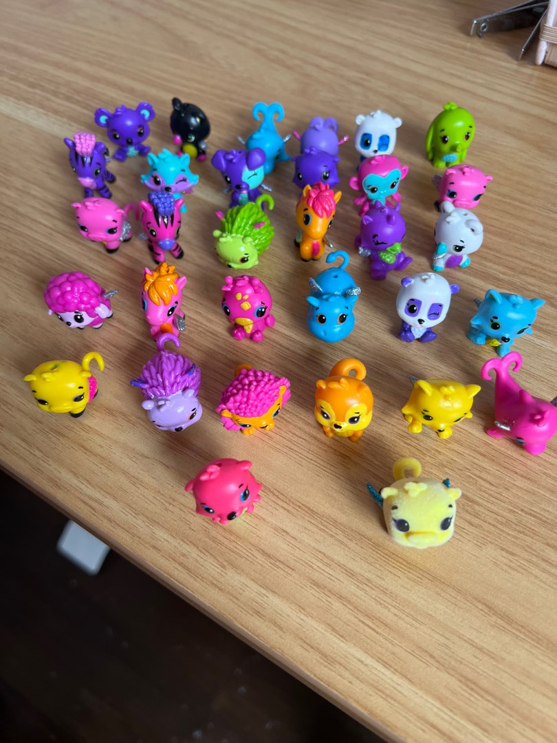 Hatchimals Colleggtibles season 1 figures, Hobbies & Toys, Toys & Games ...