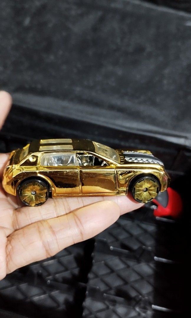Hot wheels Gold Rides, Hobbies & Toys, Toys & Games on Carousell