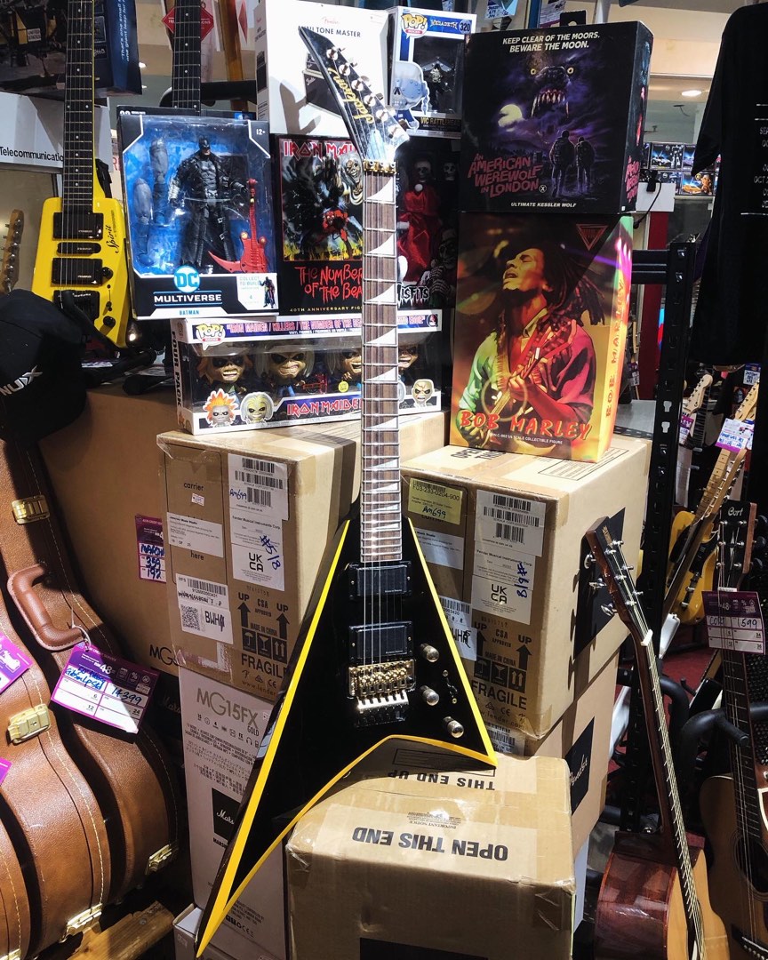 Jackson X Series Rhoads RRX24 Electric Guitar - Black With Neon Yellow ...