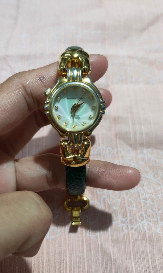 Klaeuse Quartz Pearl & Diamond, Women's Fashion, Watches & Accessories ...