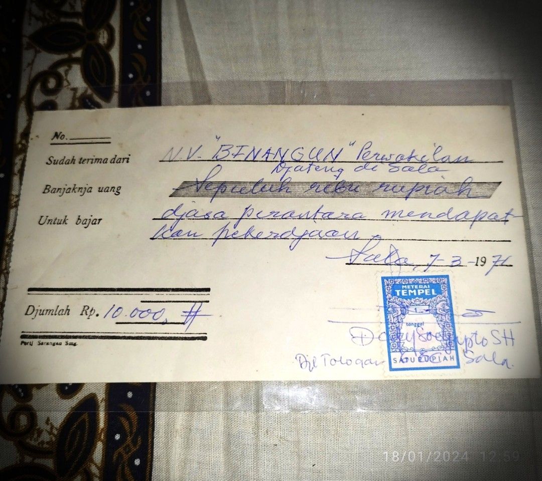 Kwitansi bermaterai Rp.1 THN.1971, Antik, Filateli di Carousell