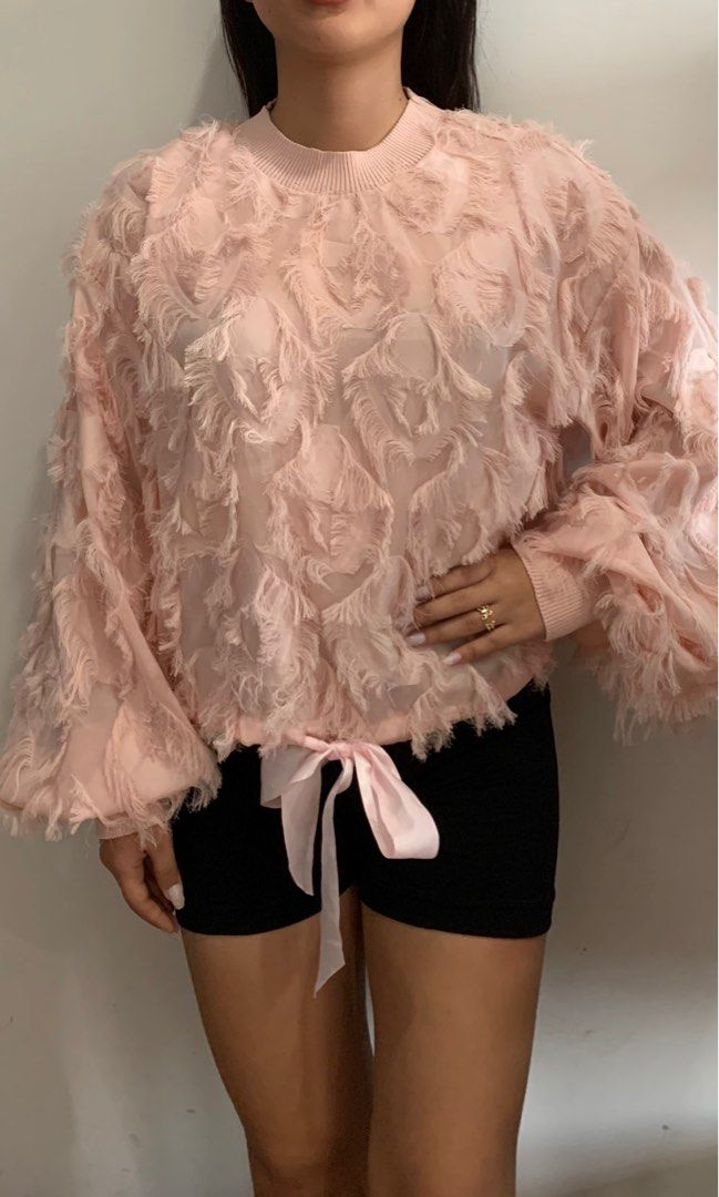 Light Pink Feather Top, Women's Fashion, Tops, Blouses on Carousell