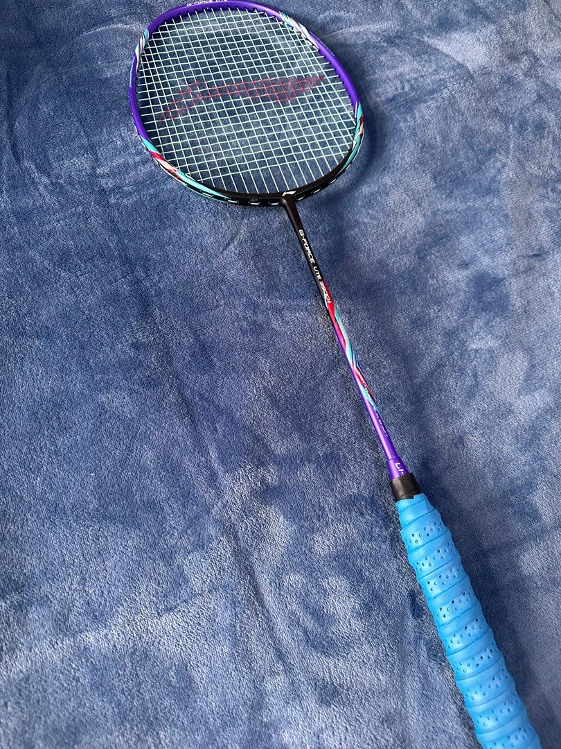 Lining racquet, Sports Equipment, Sports & Games, Racket & Ball Sports ...