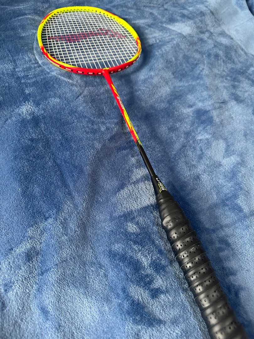 Lining racquet, Sports Equipment, Sports & Games, Racket & Ball Sports ...