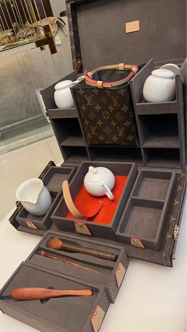 Louis vuitton trunk tea set, Luxury, Bags & Wallets on Carousell