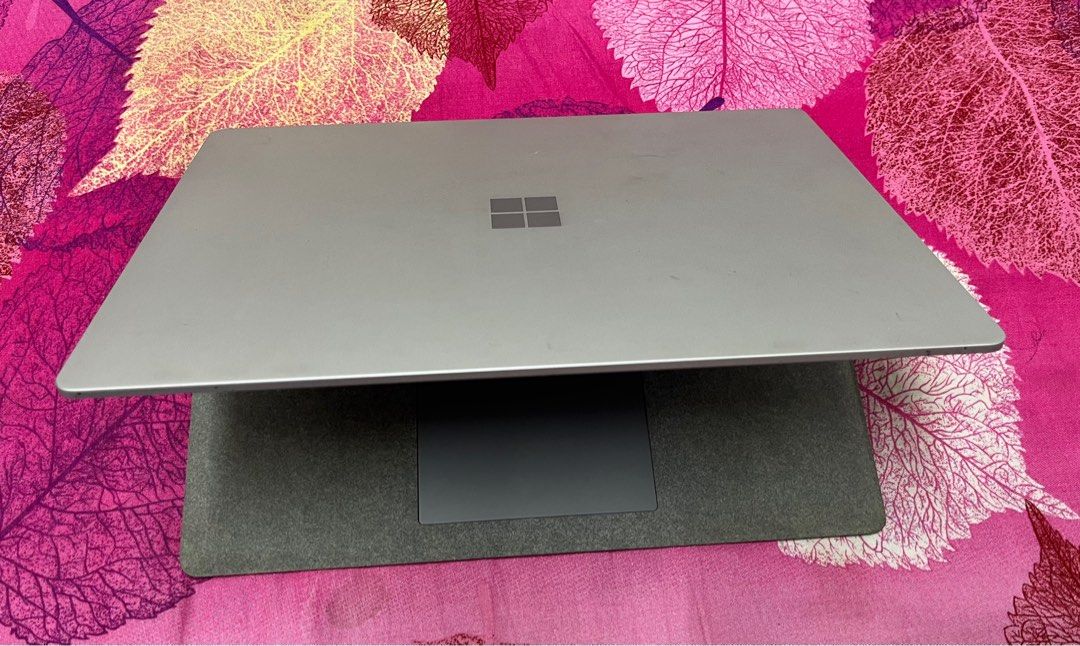 Microsoft Surface Laptop 2 || i7-8th Gen || 16GB RAM || 512GB SSD M.2 ...