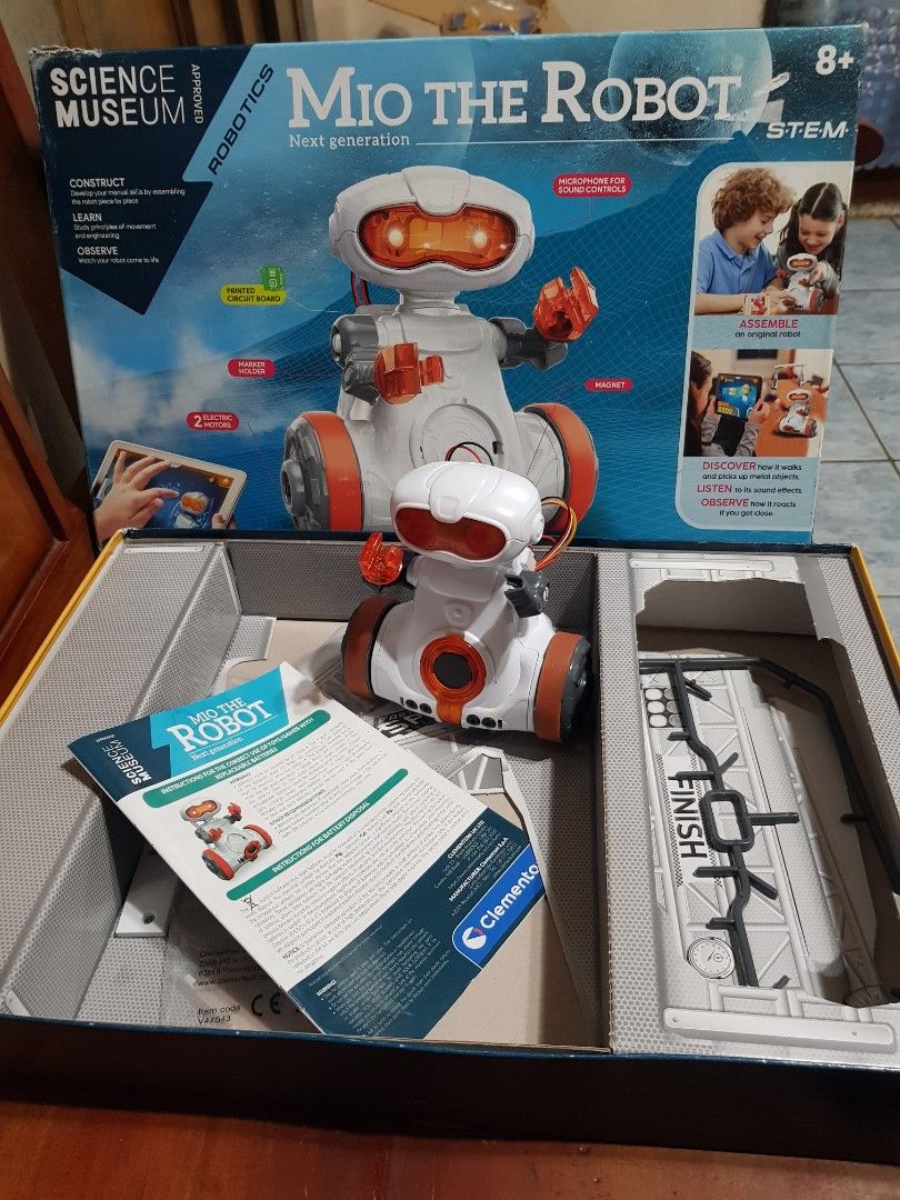 MIO THE ROBOT, Babies & Kids, Infant Playtime on Carousell