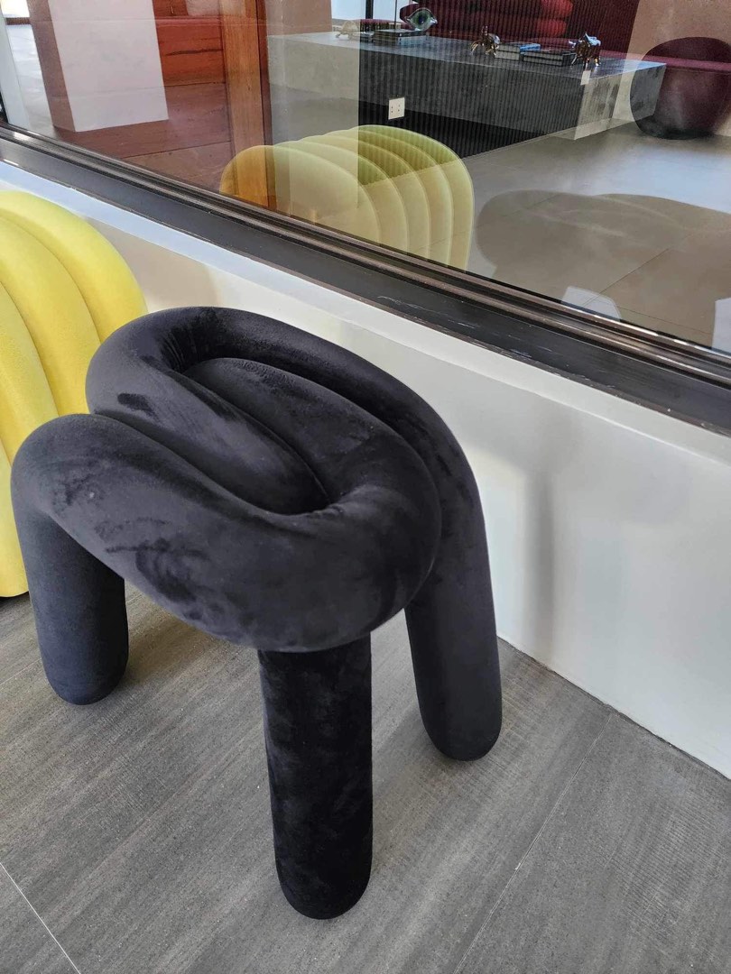 Modern aesthetic black chair, Furniture & Home Living, Furniture ...