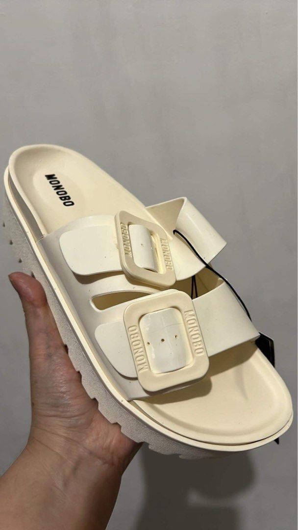 Monobo super jello 2, Women's Fashion, Footwear, Flats & Sandals on ...