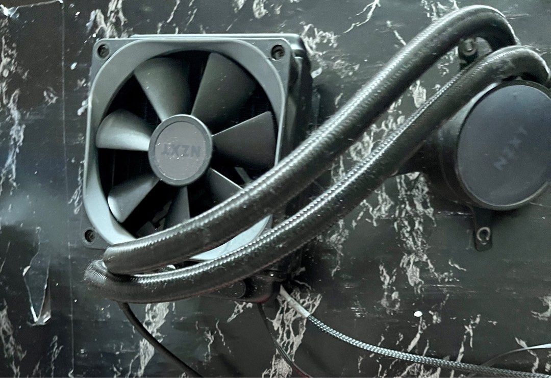 Nzxt kraken aio cou cooler/ cpu cooler/ aio cooler/ water cooler/ nzxt ...