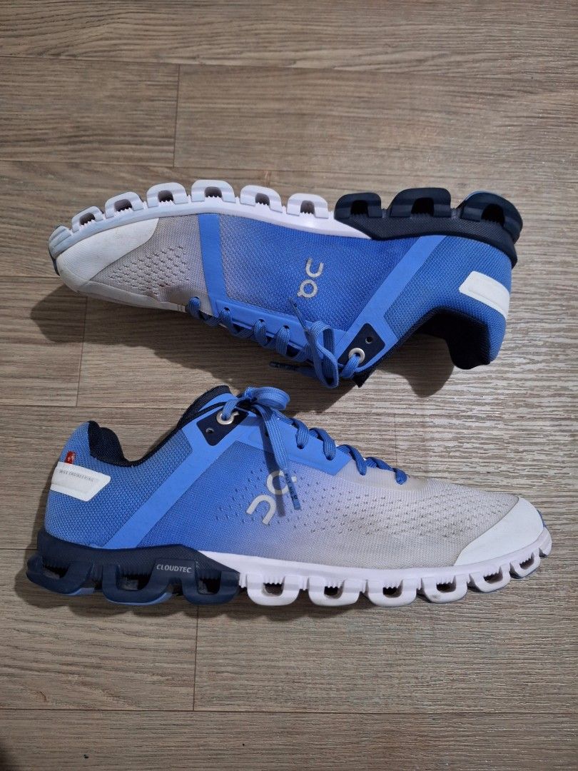 ON CLOUD - Cloudtec - Swiss Engineering - Running Shoes, Women's ...